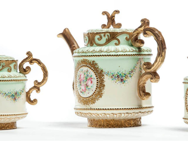 Who Invented Porcelain? Unveiling the Origins of a Timeless Art – Redleaf